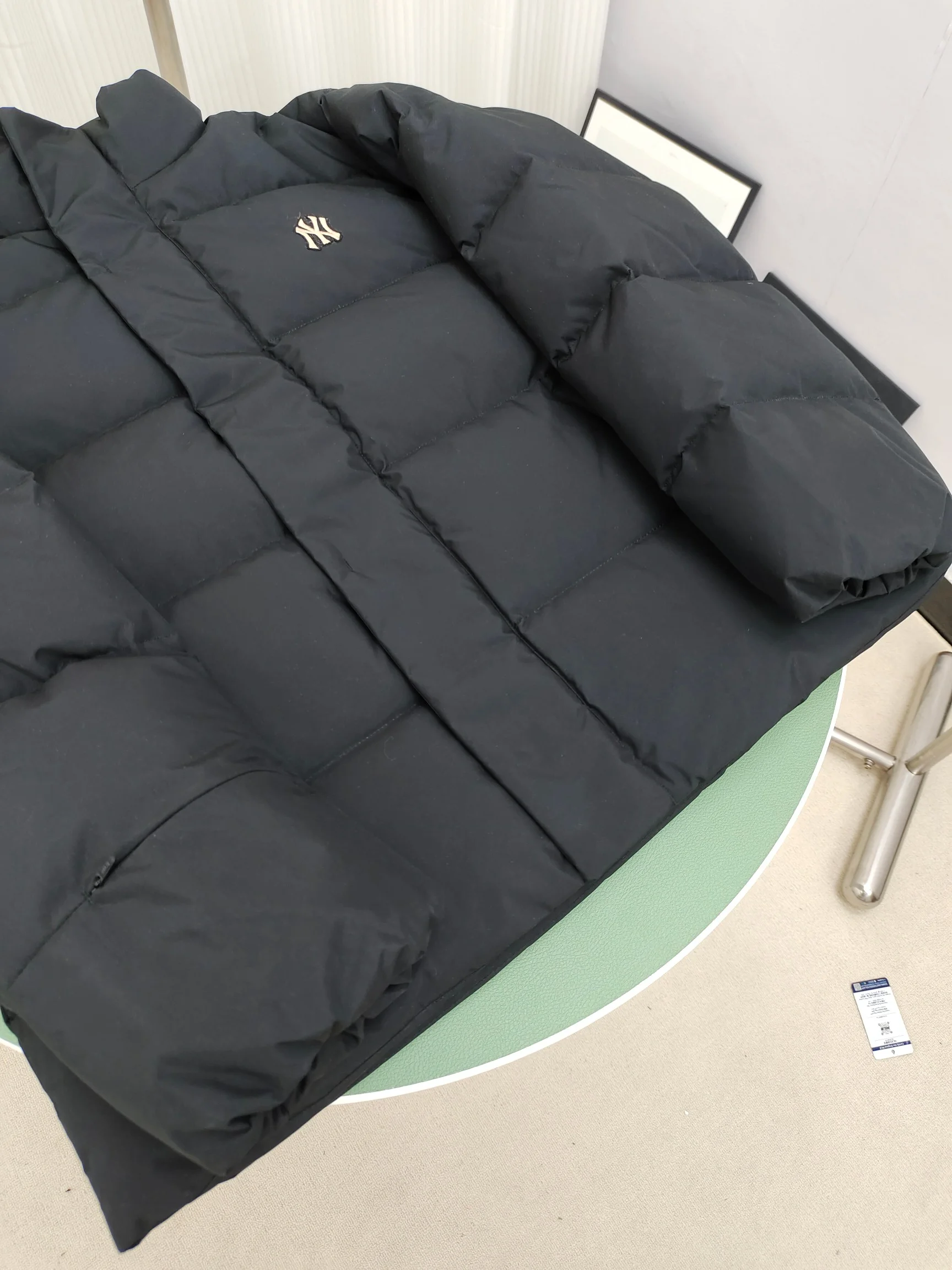 Exact replica Mlb Down Jackets