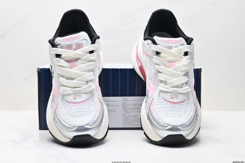 Indistinguishable Mlb Shoes
