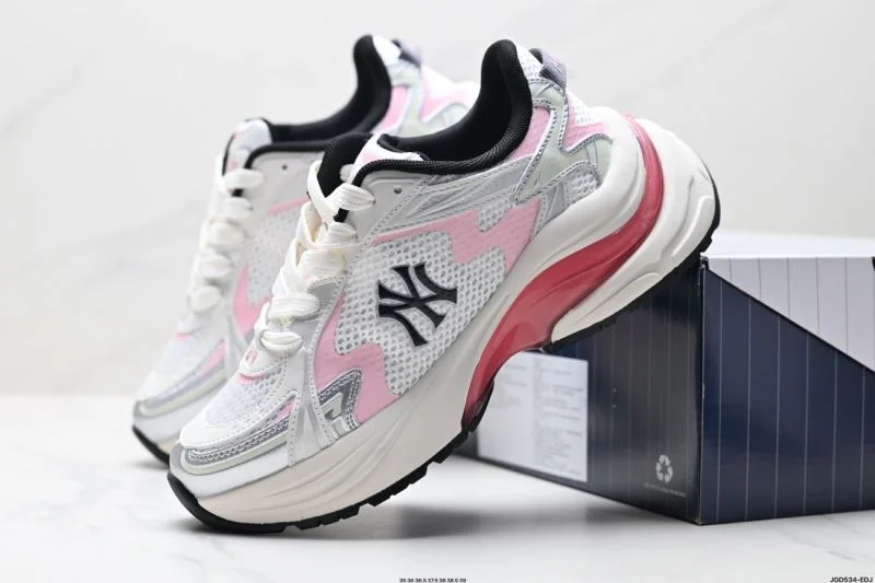 Indistinguishable Mlb Shoes