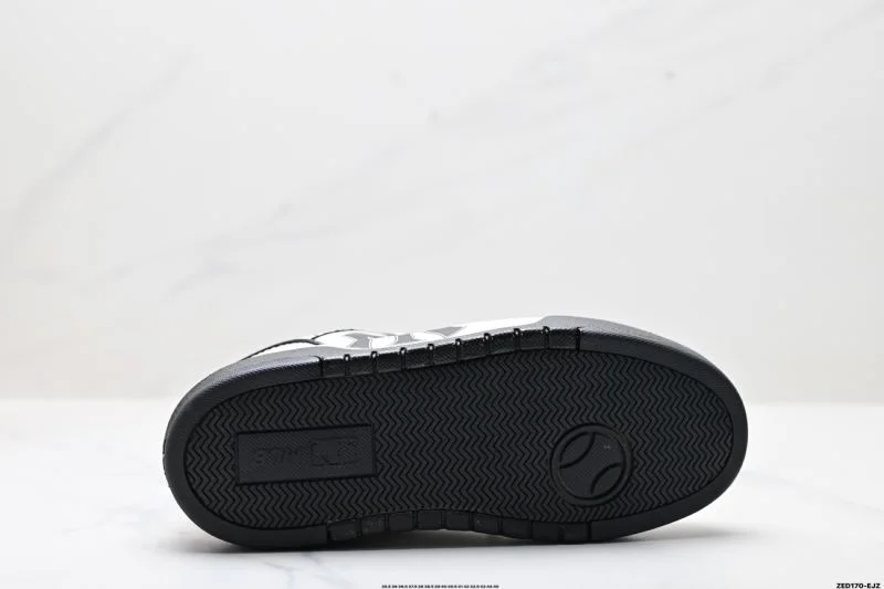 Accurate model Mlb Shoes