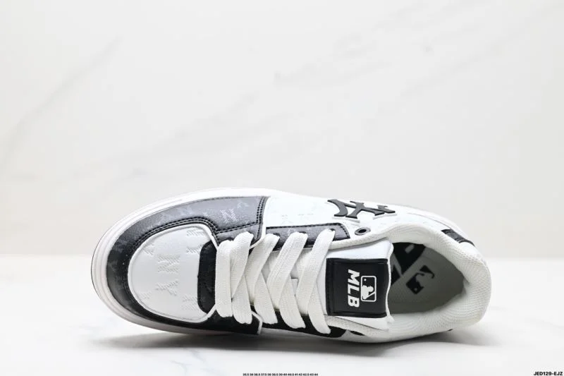 Indistinguishable Mlb Shoes