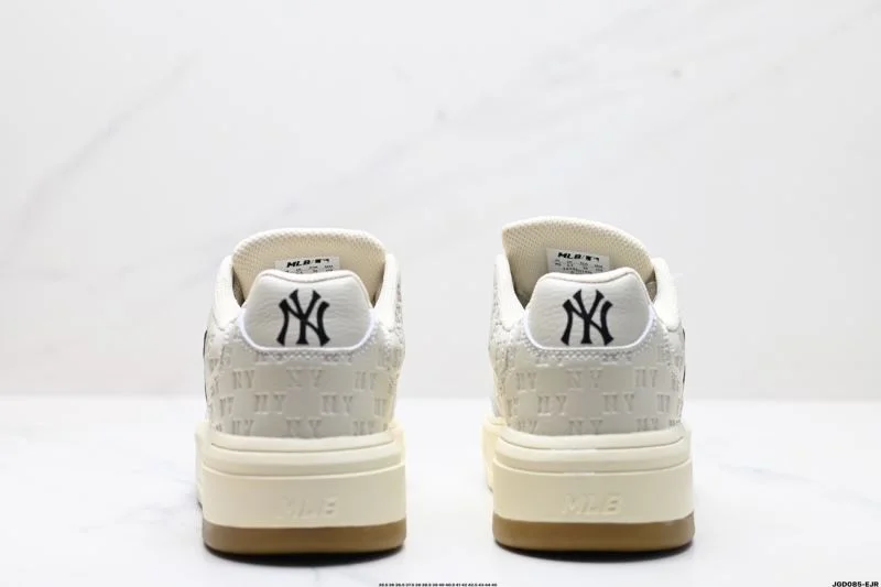 Exact replica Mlb Shoes