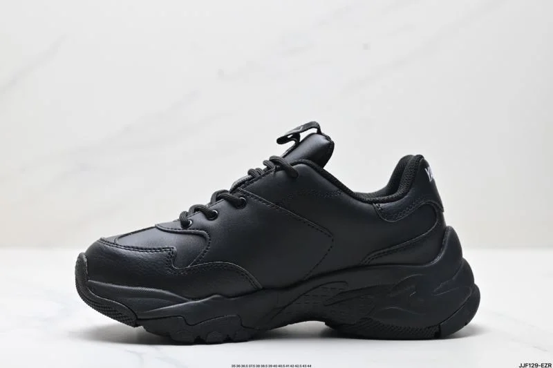 Indistinguishable Mlb Shoes