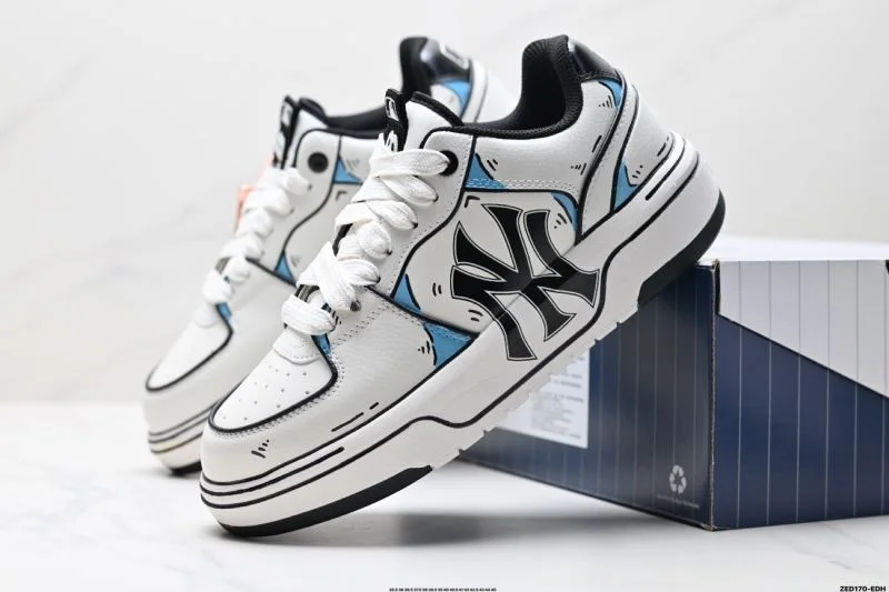 Accurate model Mlb Shoes