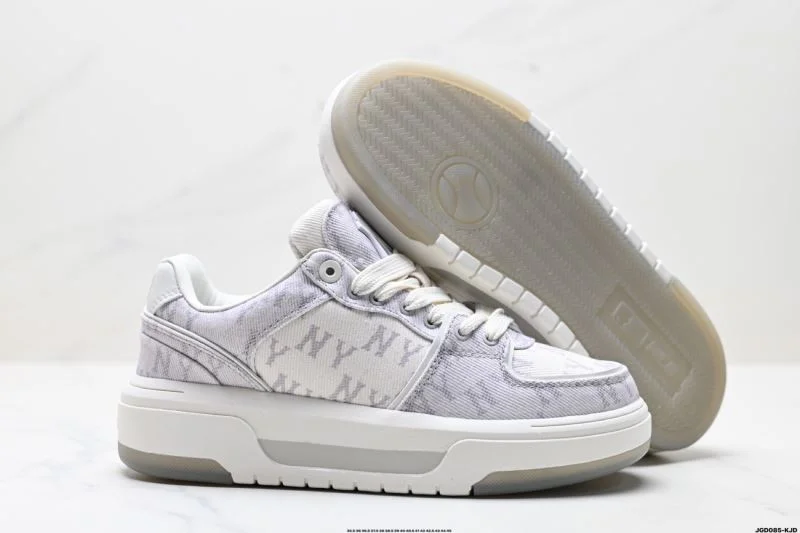 Indistinguishable Mlb Shoes