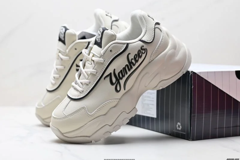 Indistinguishable Mlb Shoes