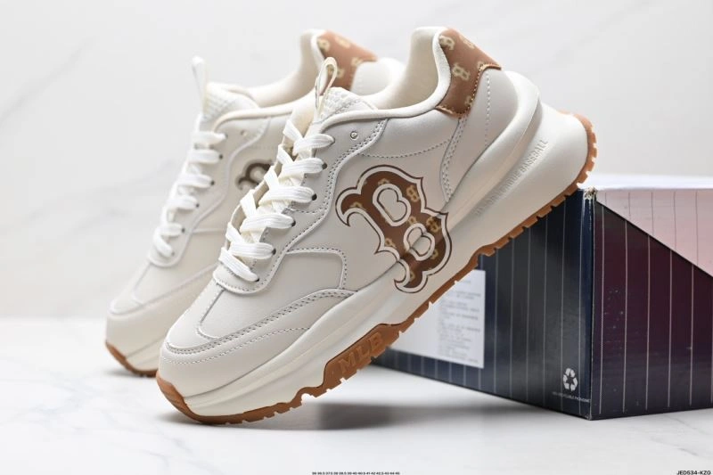Accurate model Mlb Shoes