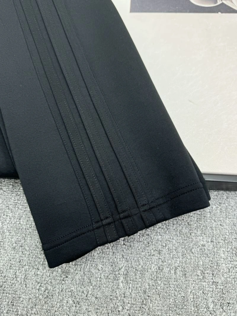 Indistinguishable Mmj Long Pants