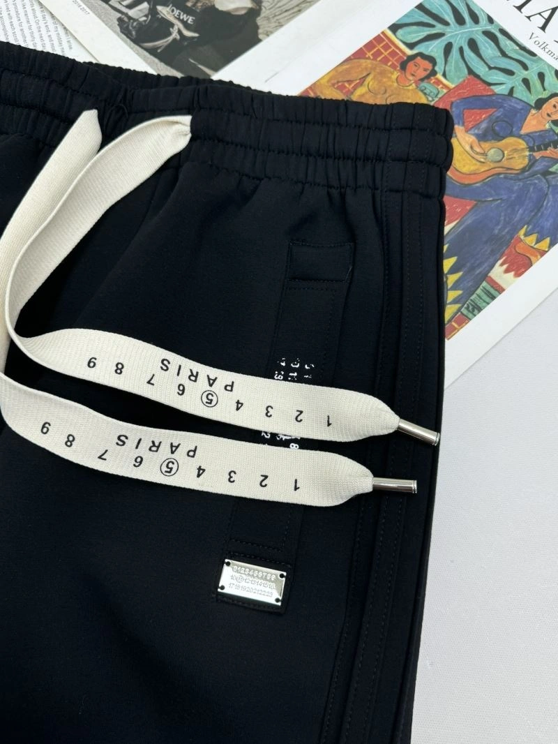 Indistinguishable Mmj Long Pants