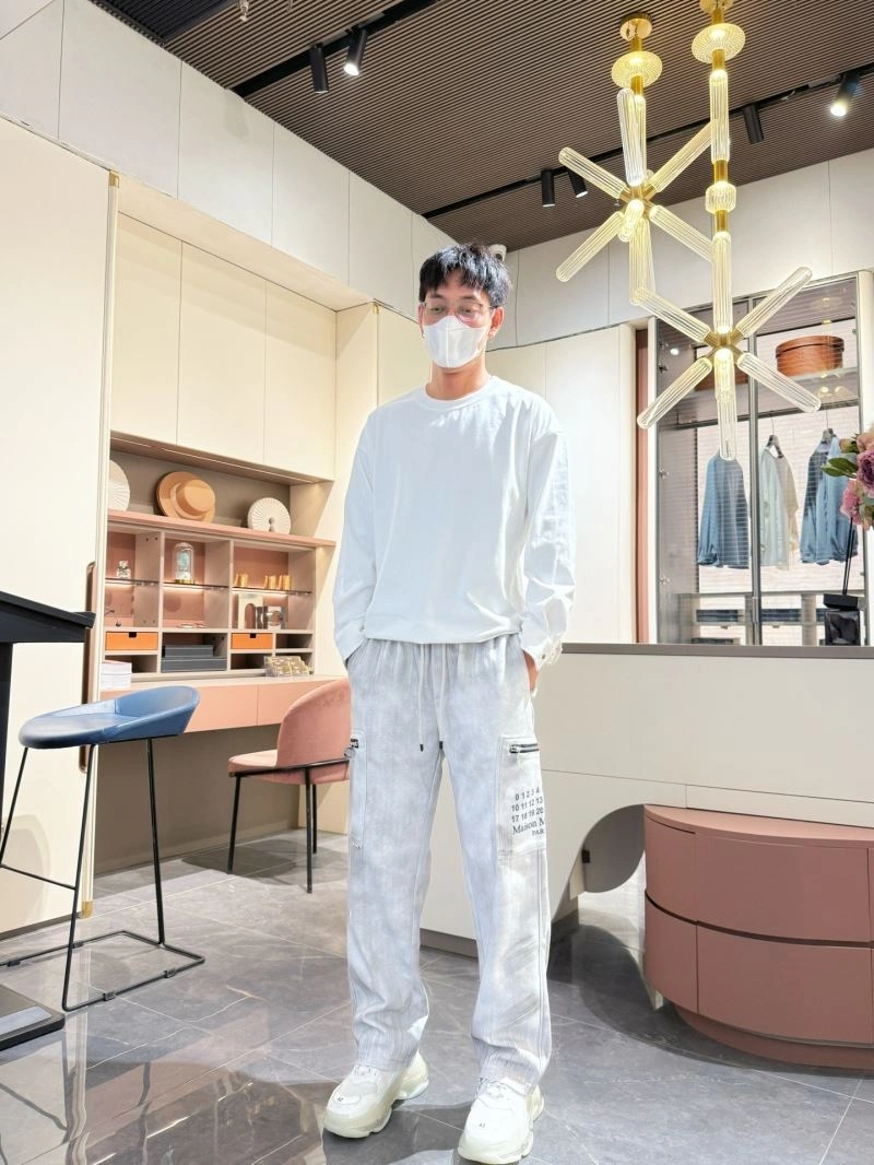 Accurate model Mmj Long Pants
