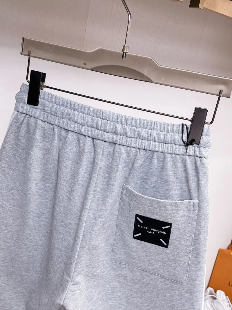 Cut-rate Mmj Short Pants
