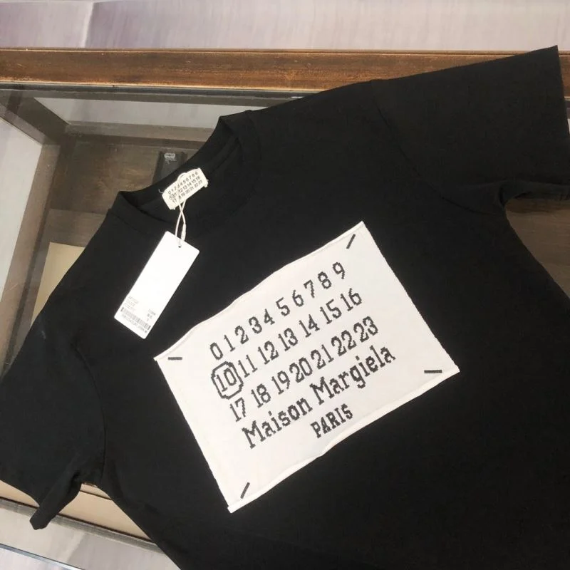 Accurate model Mmj T-Shirts