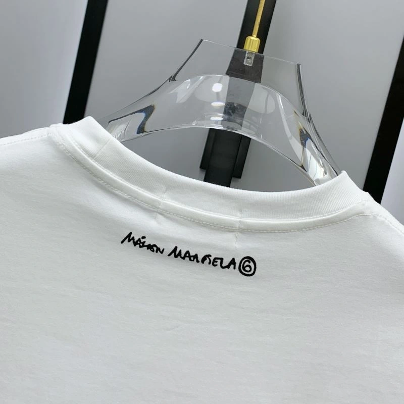 Top mirror Mmj T-Shirts