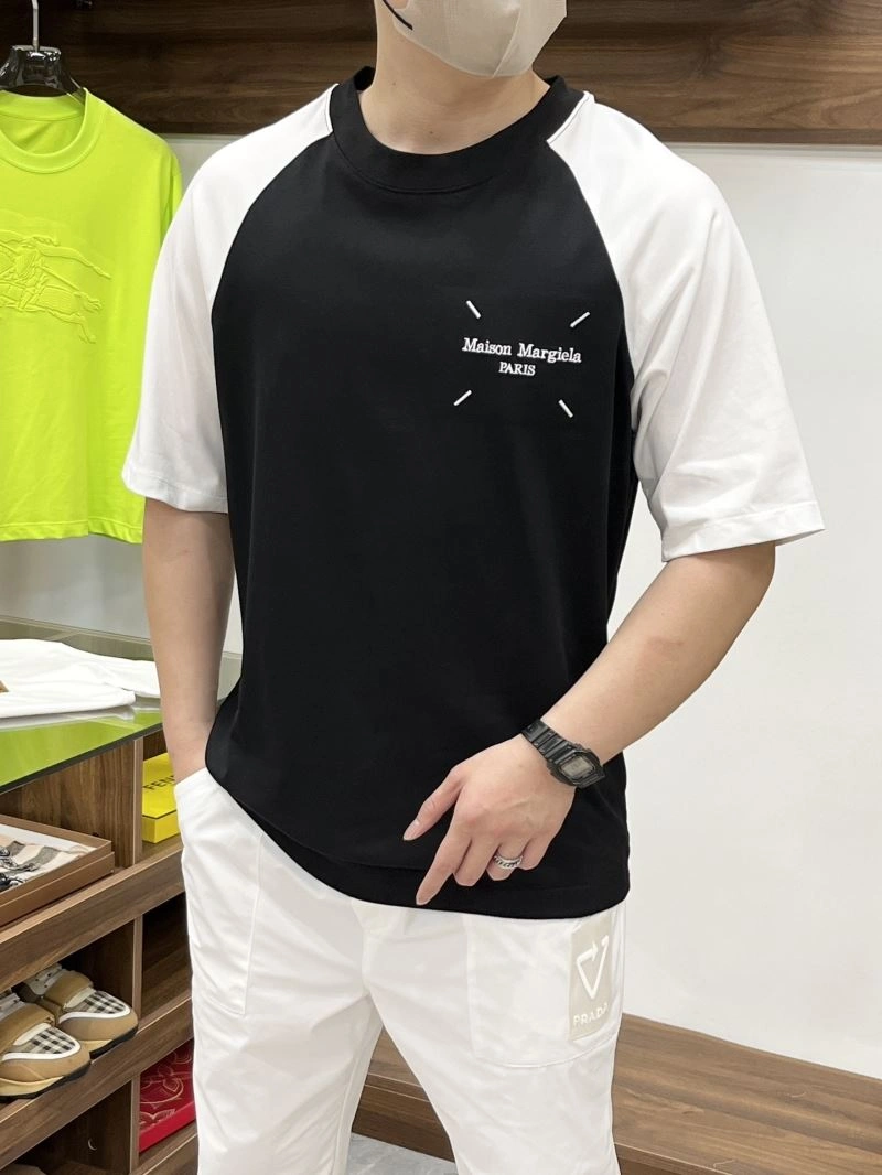 Brand-authenticated Mmj T-Shirts