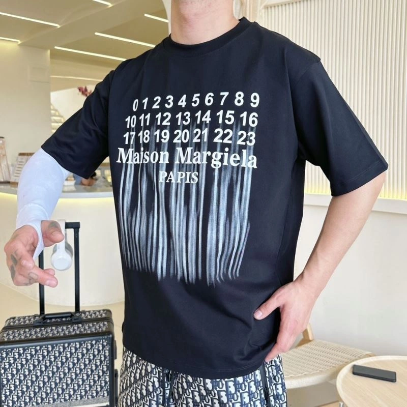 Top mirror Mmj T-Shirts