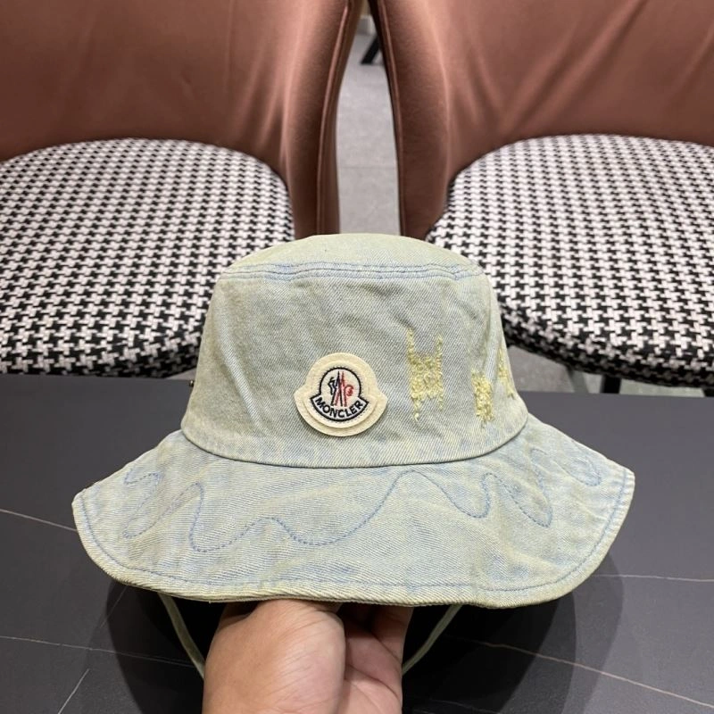 Exact replica Moncler Caps