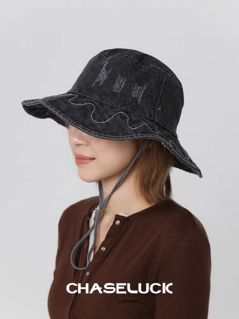 Moncler Caps
