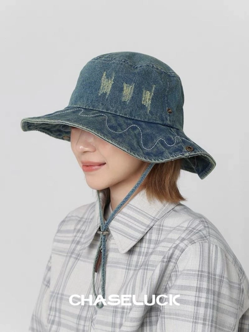 Value-priced Moncler Caps