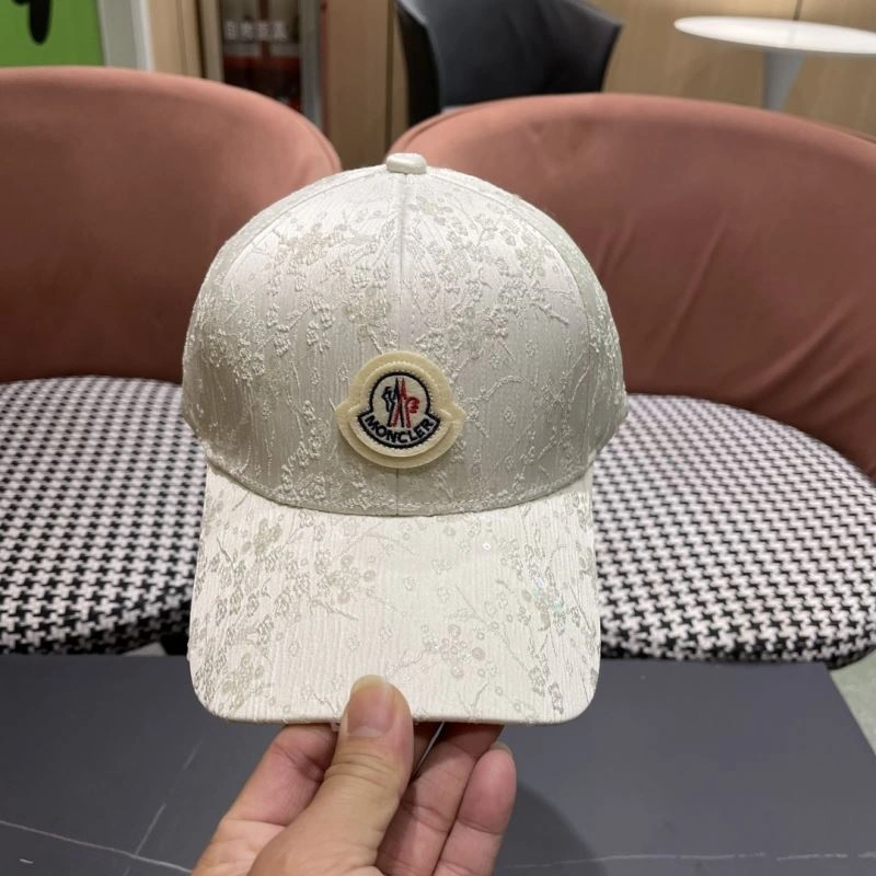 Discounted Moncler Caps