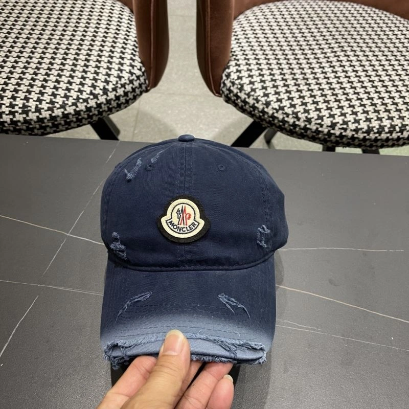 Top mirror Moncler Caps