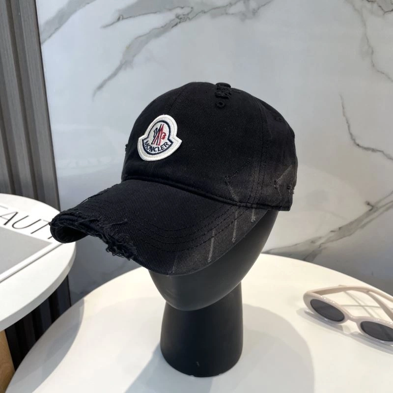Bargain Moncler Caps