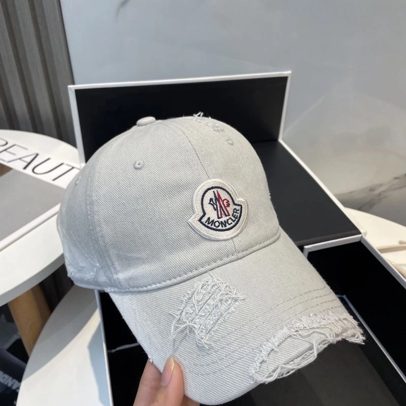 Bargain Moncler Caps