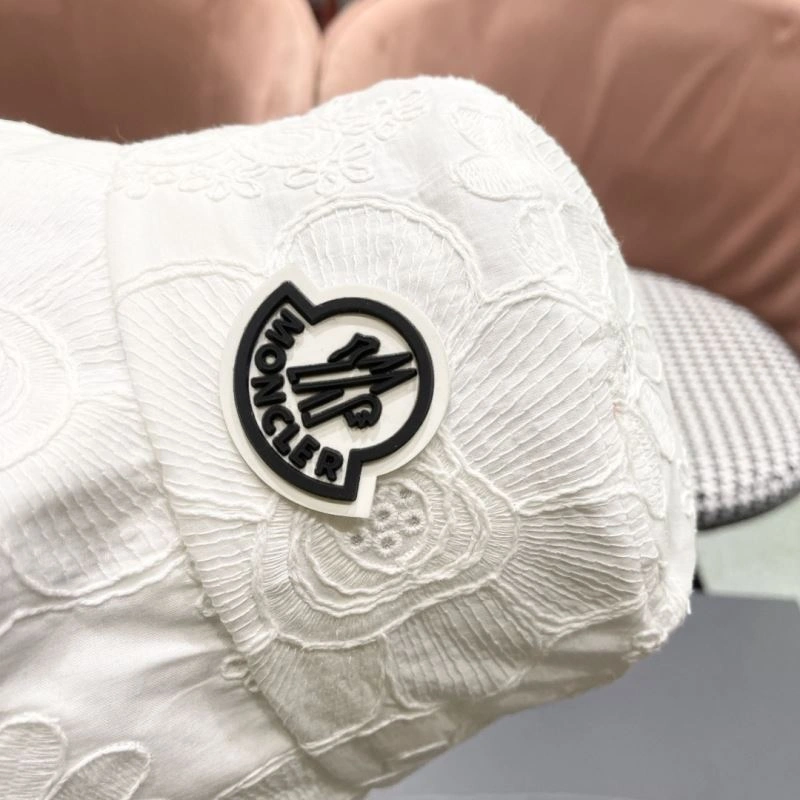 Economical Moncler Caps