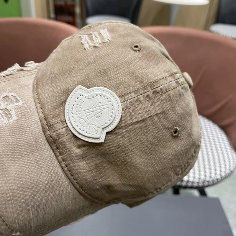 Official Moncler Caps