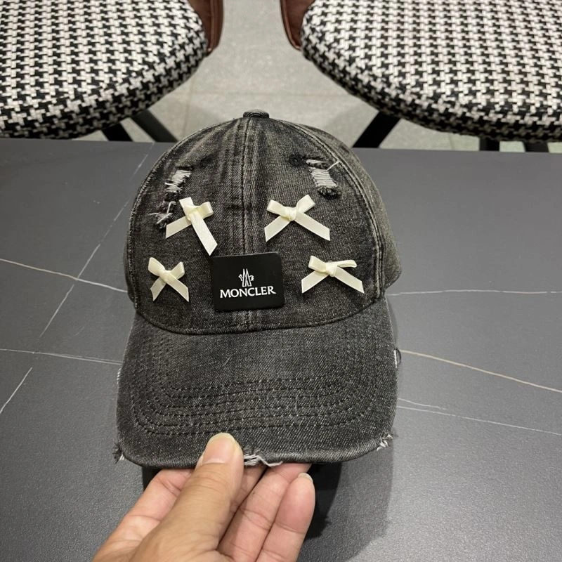 Brand-authenticated Moncler Caps