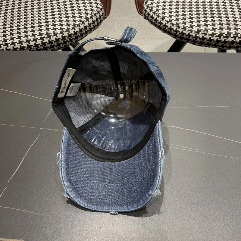 Top mirror Moncler Caps