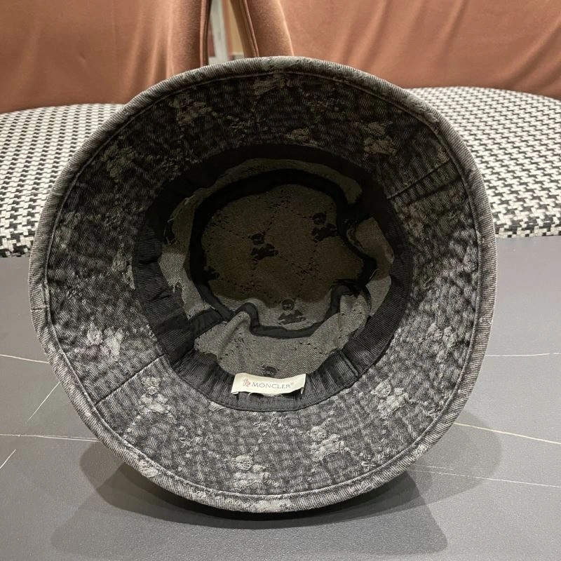 Economical Moncler Caps