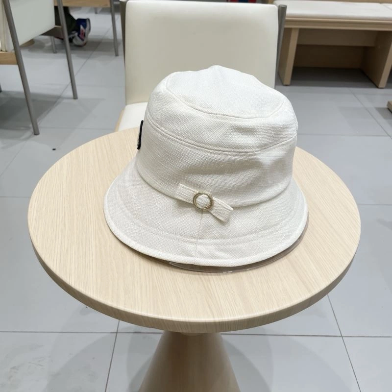 Brand-authenticated Moncler Caps