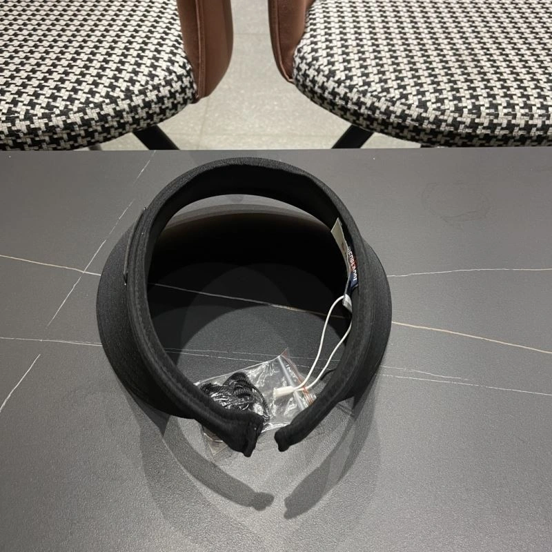 Bargain Moncler Caps