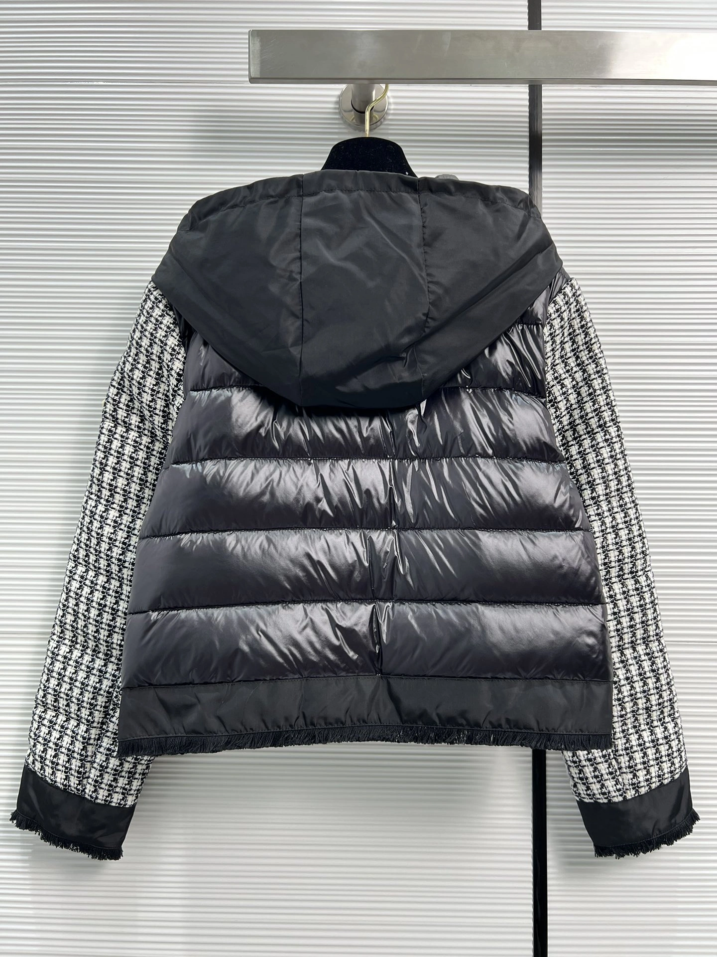 Official Moncler Down Jackets