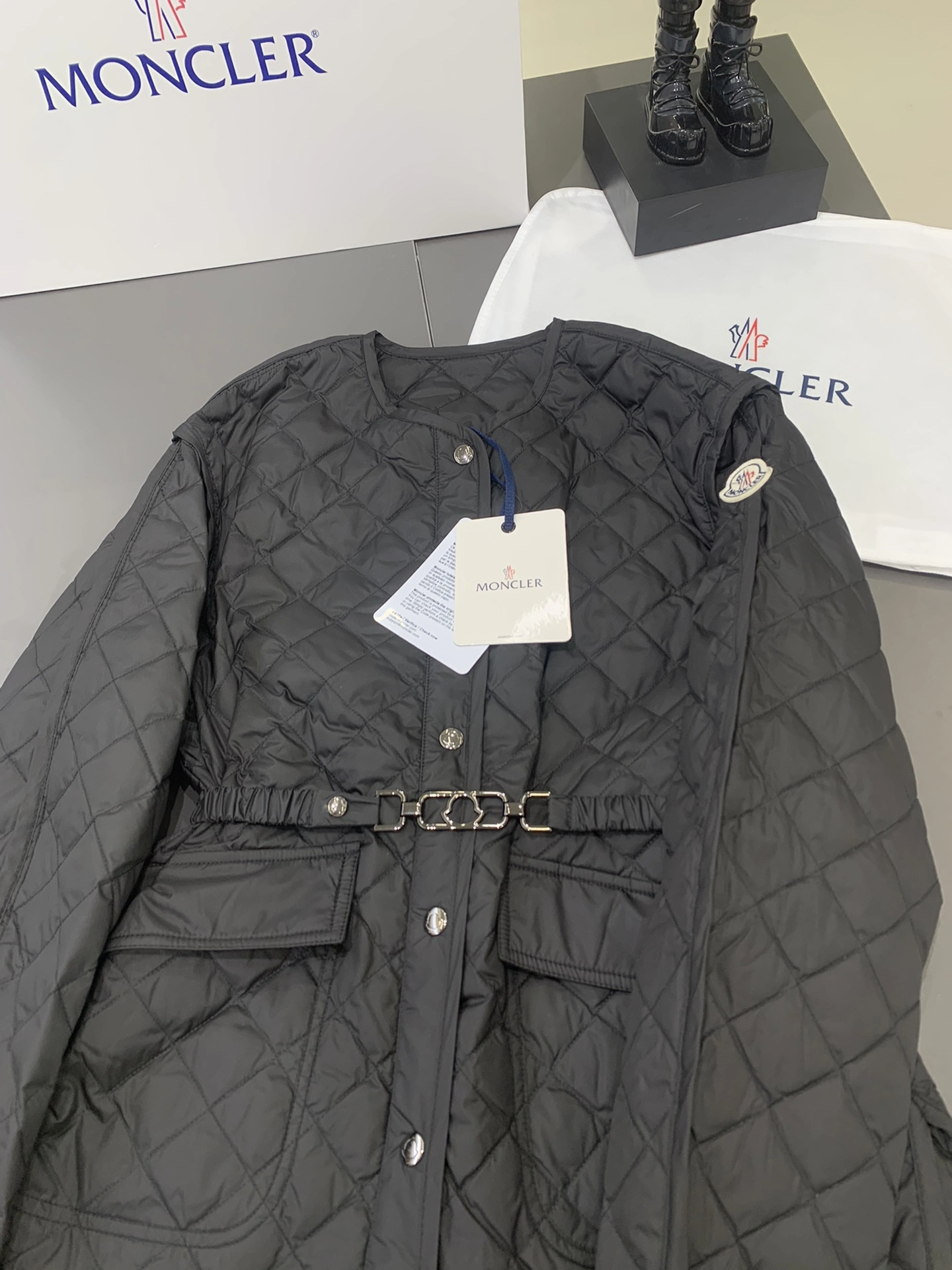High fidelity Moncler Down Jackets