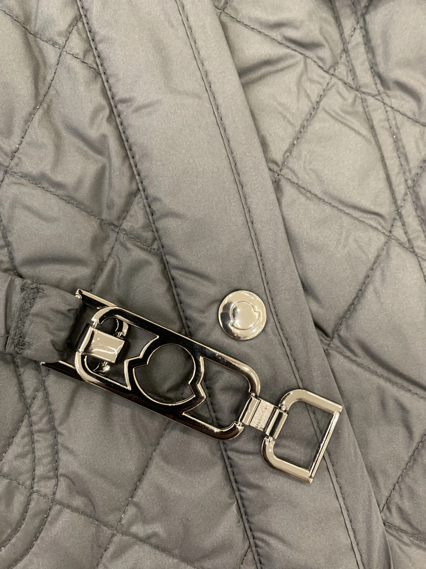 High fidelity Moncler Down Jackets