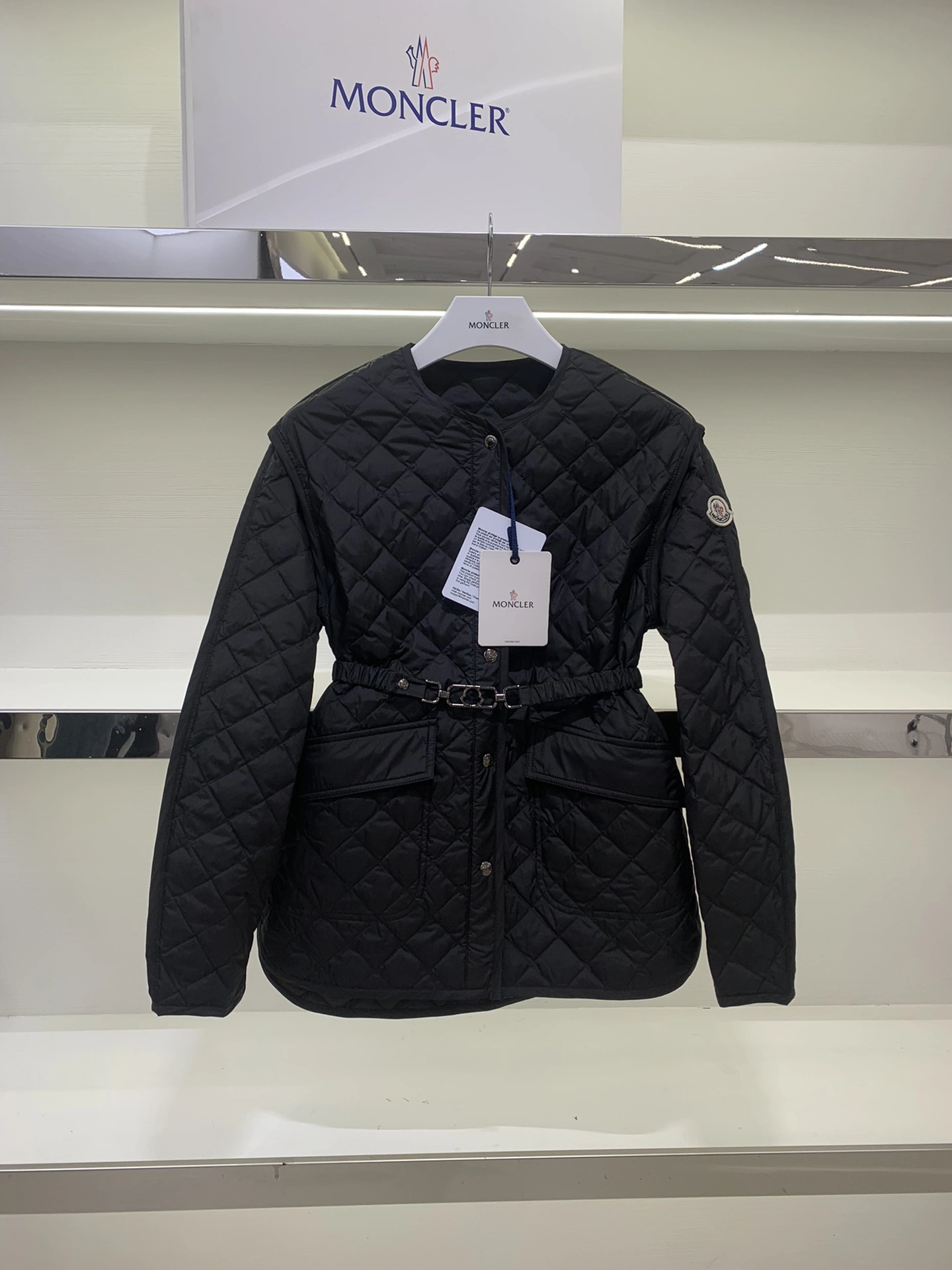 High fidelity Moncler Down Jackets