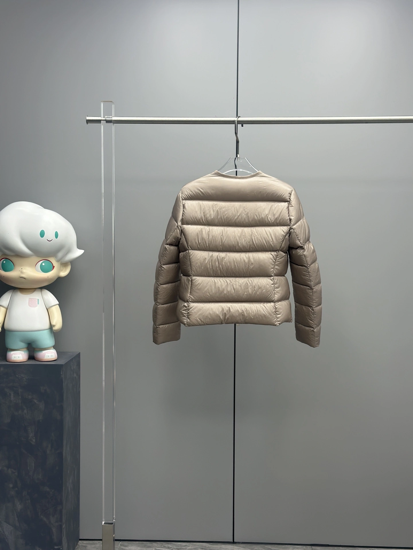 Exact replica Moncler Down Jackets