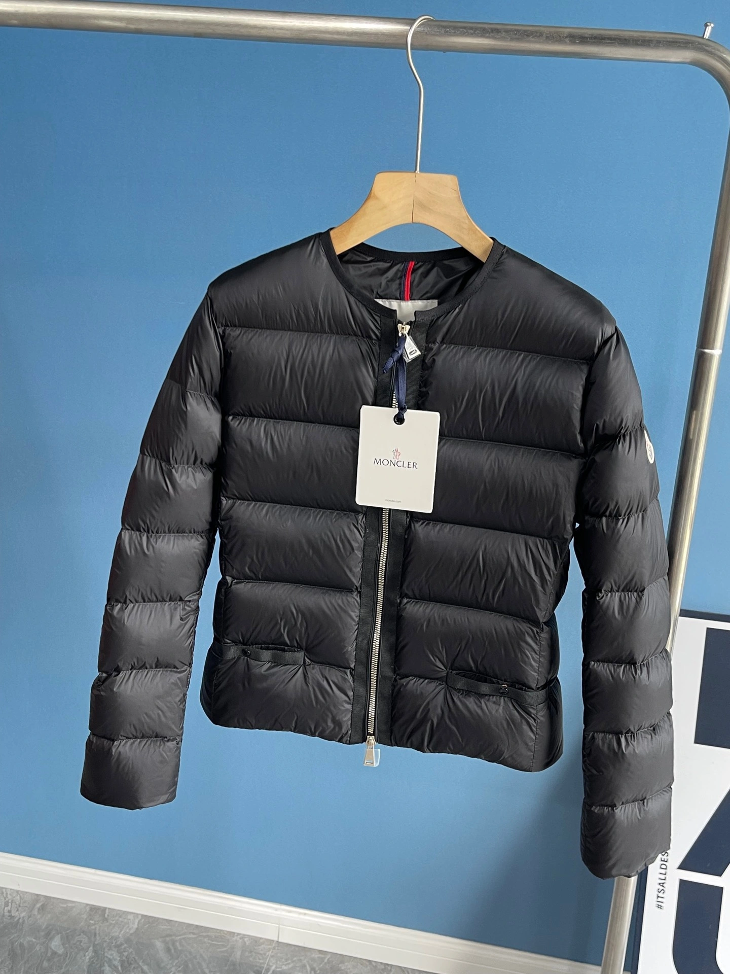 High fidelity Moncler Down Jackets