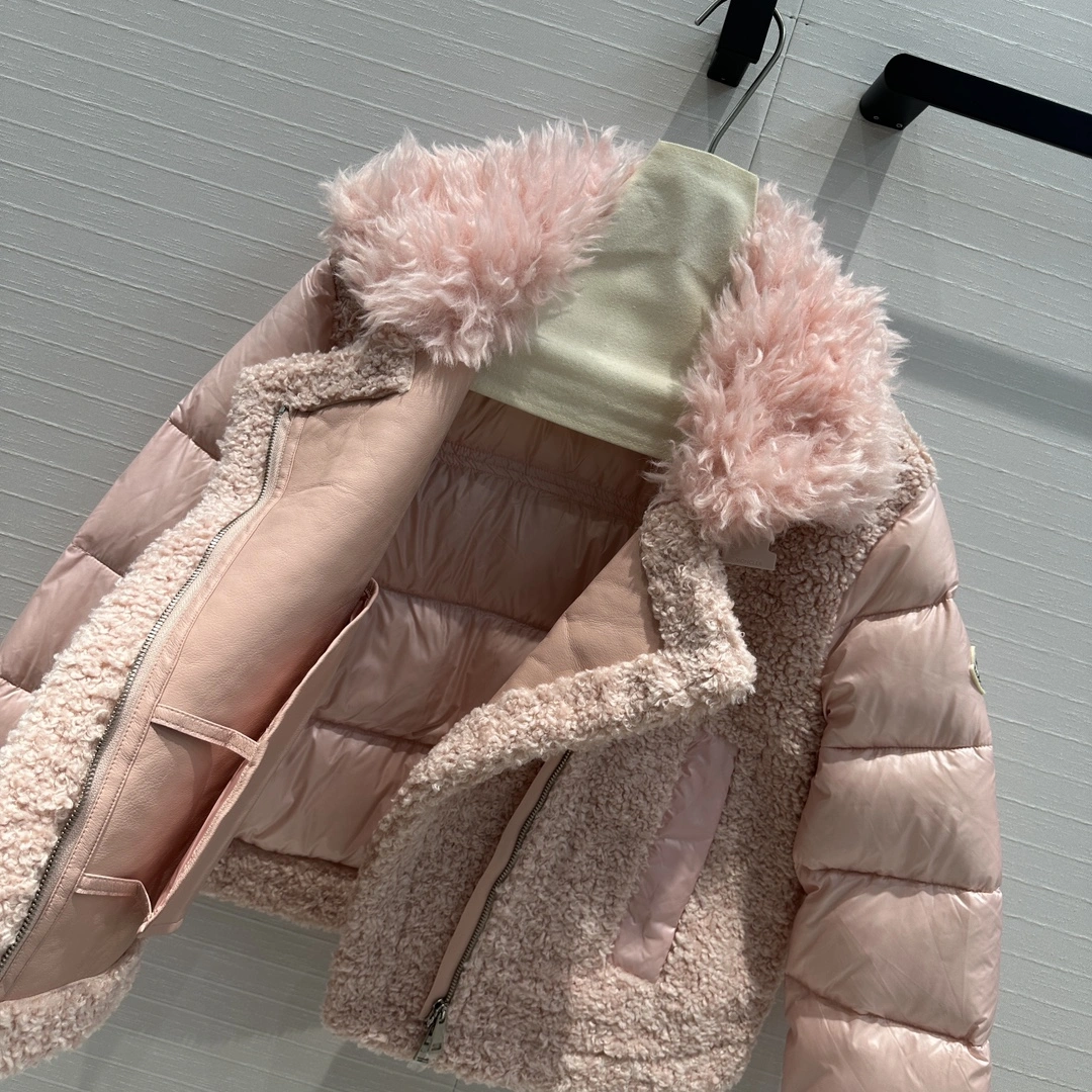 Low-cost Moncler Down Jackets