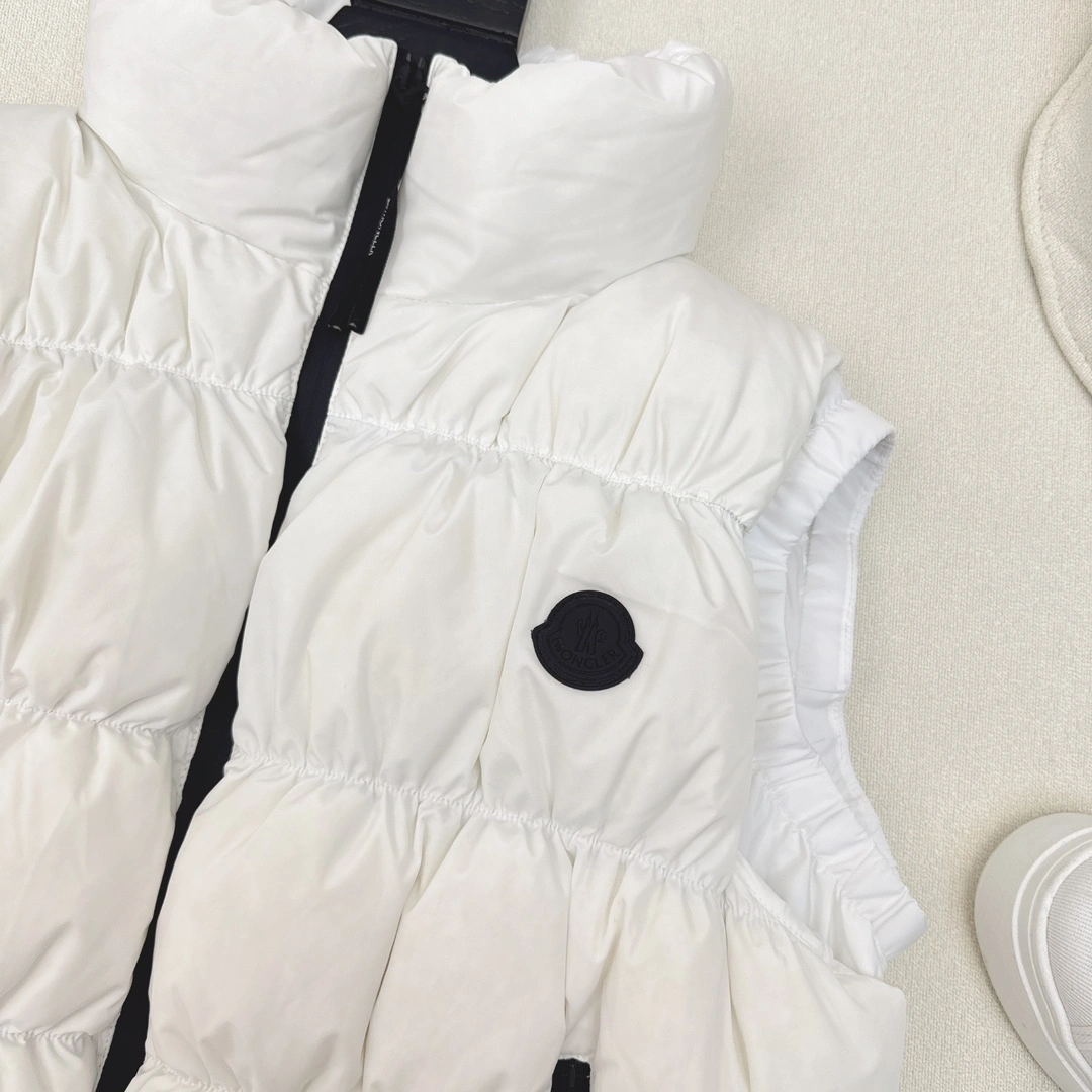 1:1 copy Moncler Down Jackets