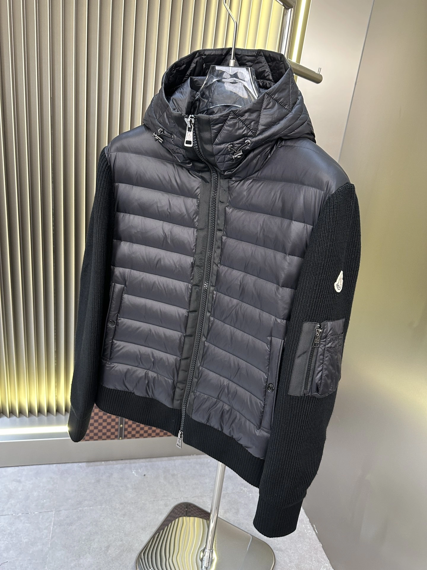 Top mirror Moncler Down Jackets