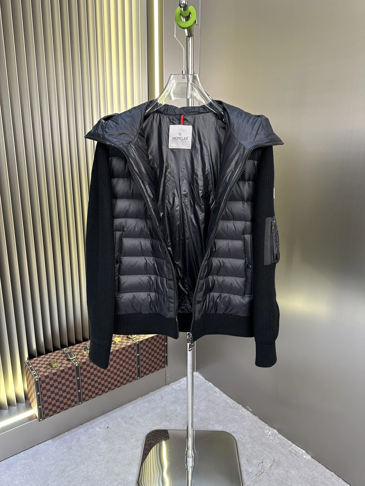 Top mirror Moncler Down Jackets