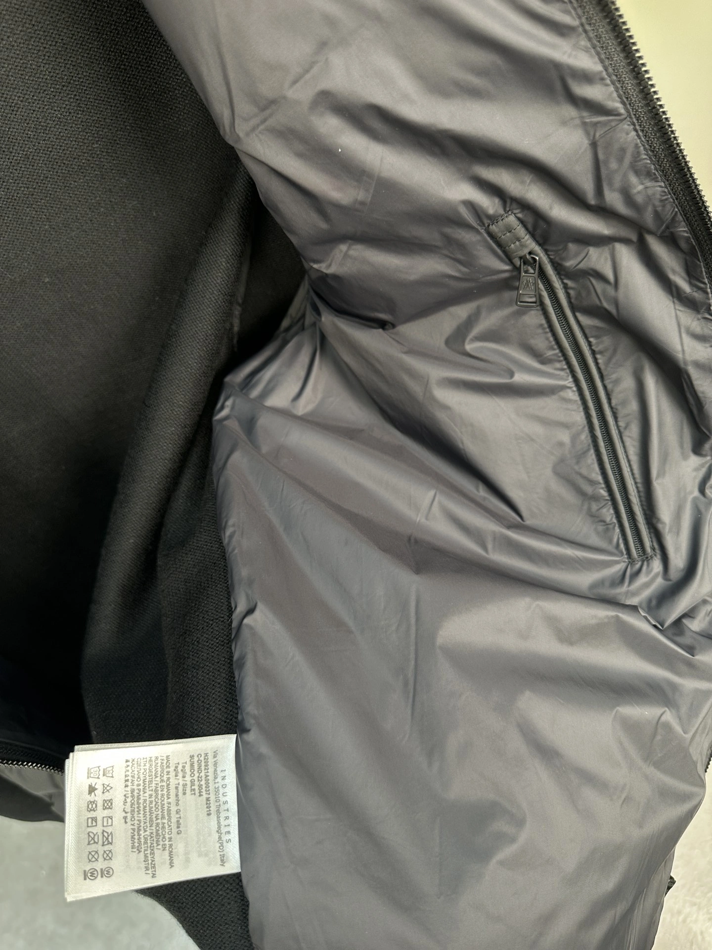 Legit Moncler Down Jackets