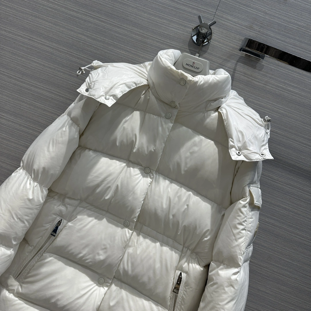 High fidelity Moncler Down Jackets