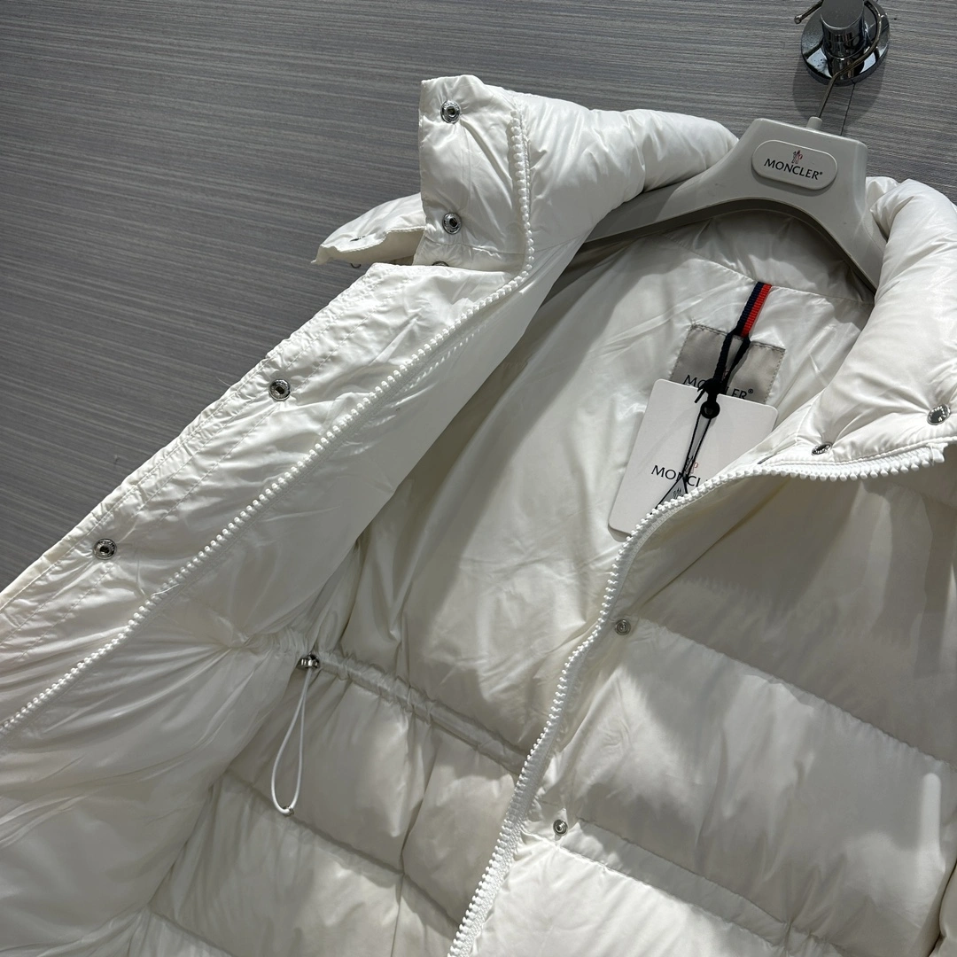High fidelity Moncler Down Jackets