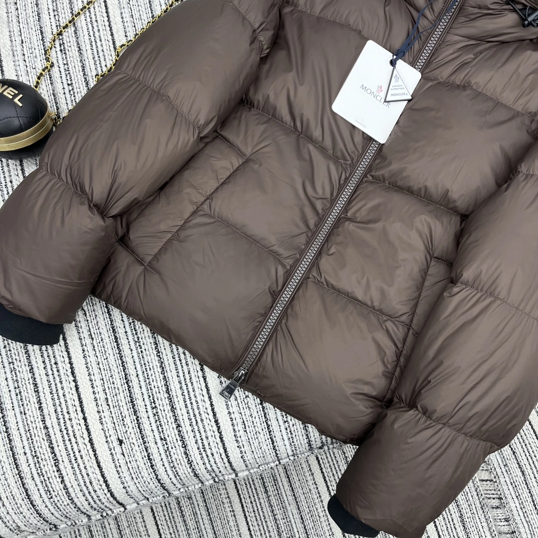 Top mirror Moncler Down Jackets