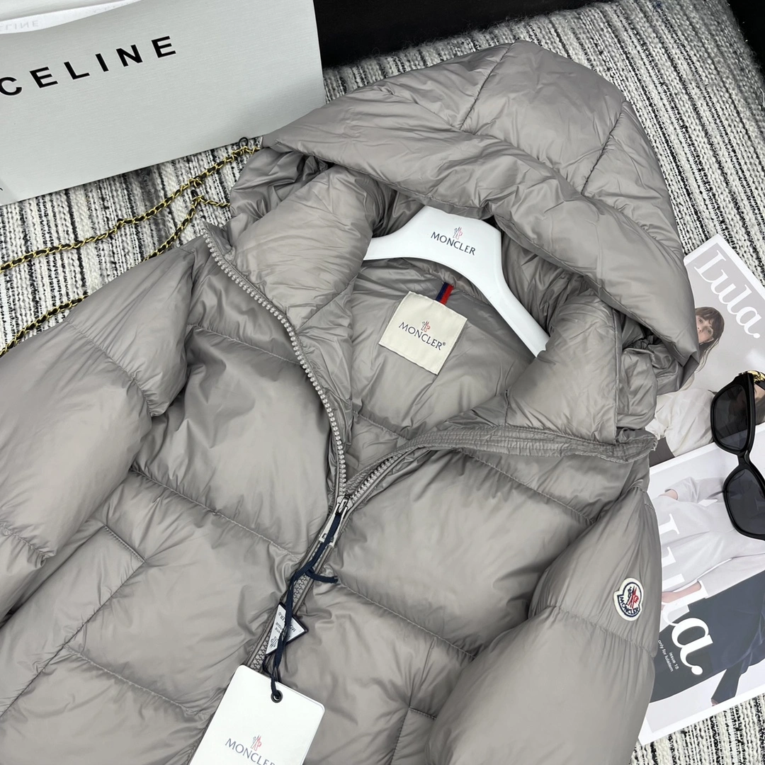 Top mirror Moncler Down Jackets