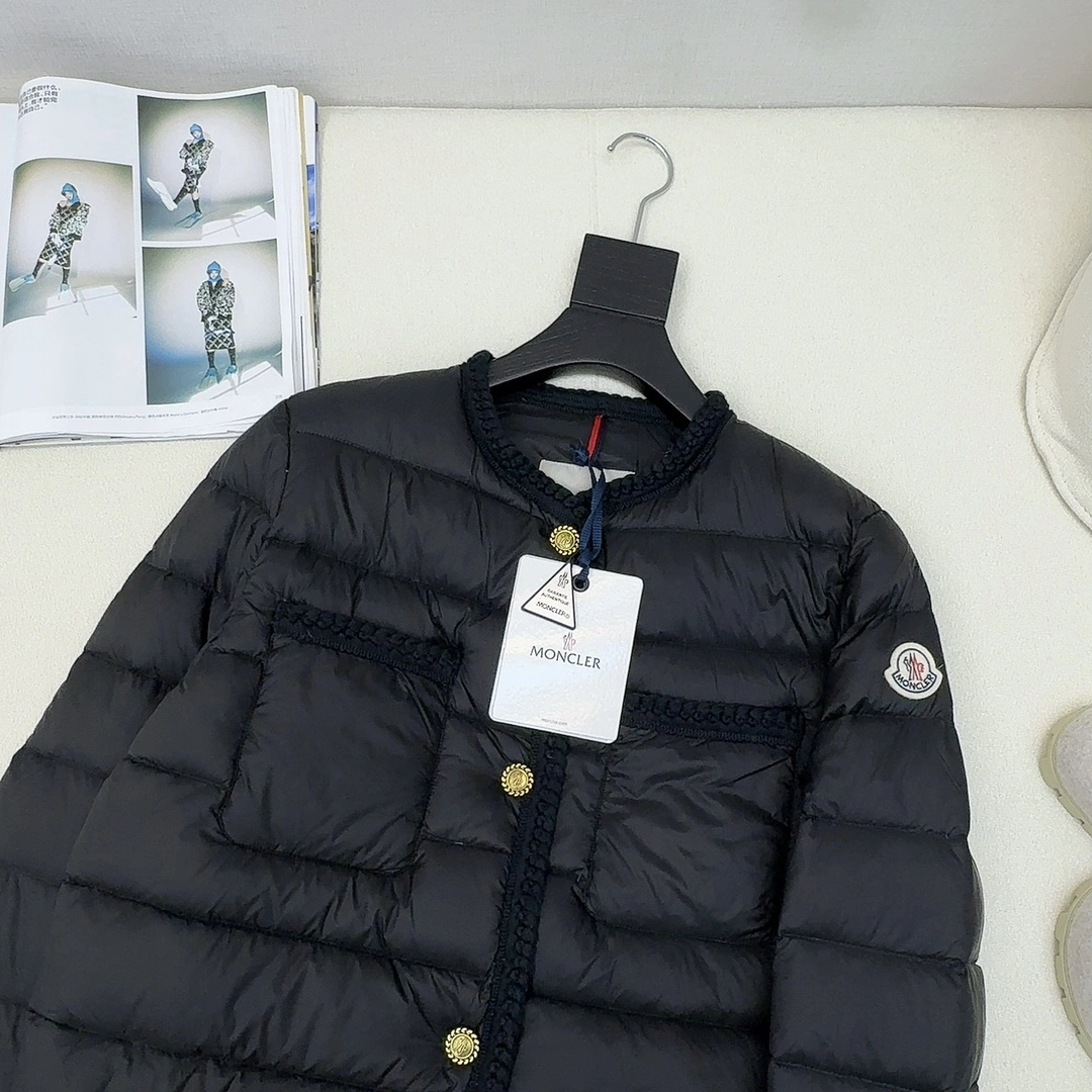 Low-cost Moncler Down Jackets