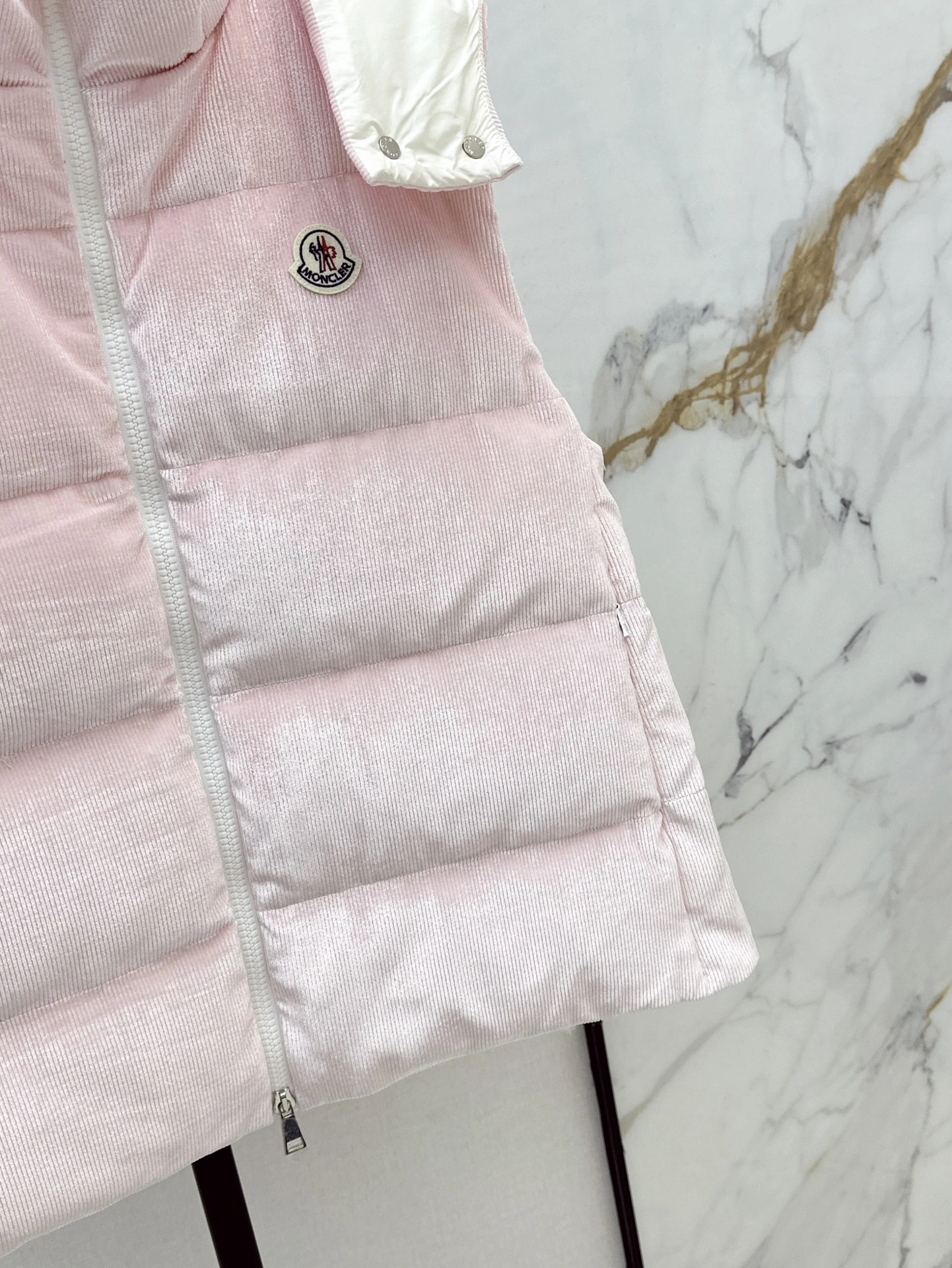 High fidelity Moncler Down Jackets